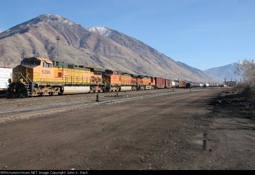 BNSF 5396
